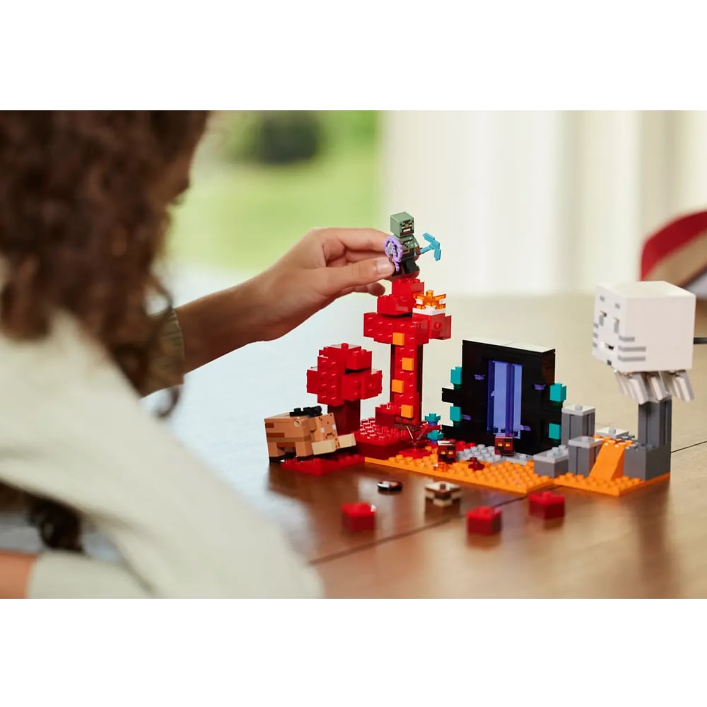 LEGO Minecraft: The Nether Portal Ambush 21255